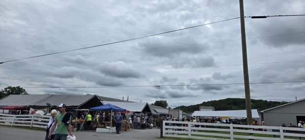 ROGERS FLEA MARKET & AUCTIONS - Updated January 2026 - 119 Photos & 32 ...