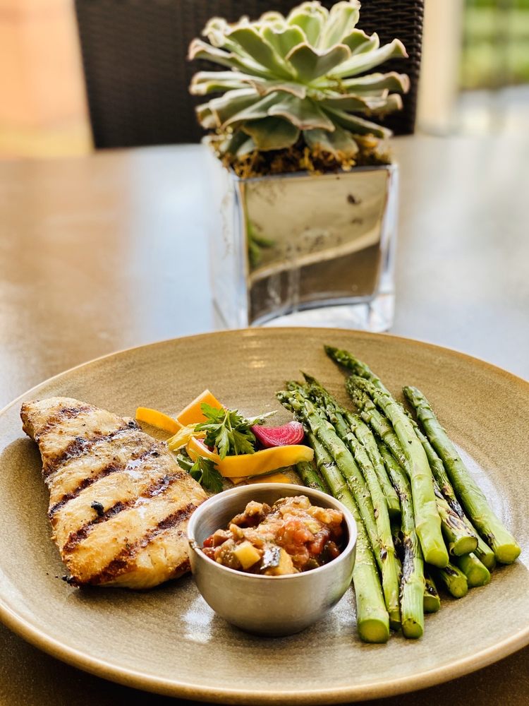 501 EAST - Updated December 2025 - 228 Photos & 98 Reviews - 501 E ...