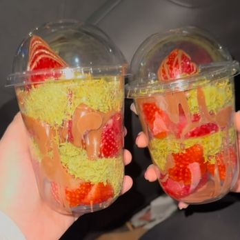 LUNE CAFE - Updated October 2025 - 144 Photos & 108 Reviews - 5148 ...