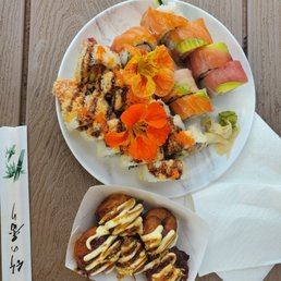 KAUAI SUSHI STATION - 346 Photos & 210 Reviews - Food Trucks - 2403 Ulu ...