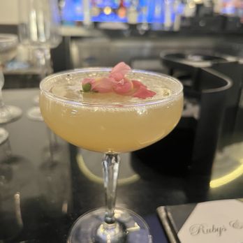 RUBYS & ROSES RESTAURANT - Updated February 2025 - 1255 Photos & 519 ...