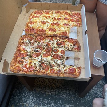 NAPOLEON’S PIZZA - Updated July 2024 - 46 Photos & 99 Reviews - 5956 ...