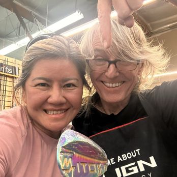 ROGER DUNN GOLF SHOPS - Updated December 2025 - 30 Photos & 40 Reviews ...