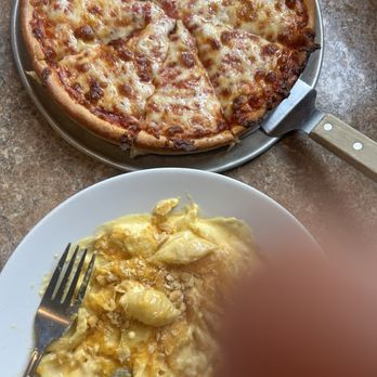 YANNIS PIZZA RESTAURANT - Updated December 2025 - 75 Photos & 131 ...