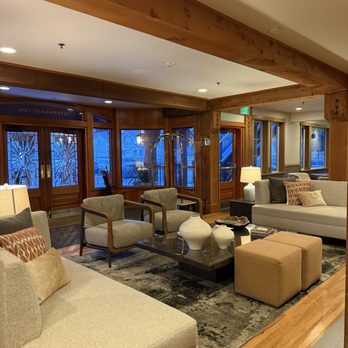 THE STEPHANIE INN & DINING ROOM - Updated January 2026 - 364 Photos ...