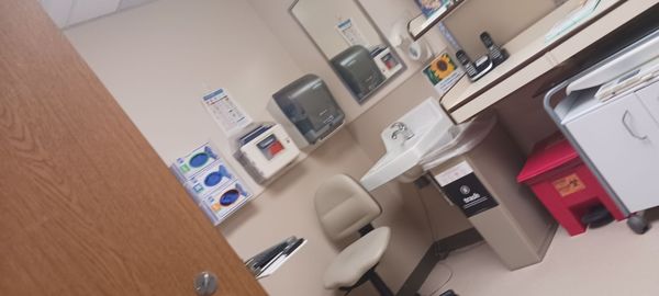 KAISER PERMANENTE COLTON MEDICAL OFFICES - Updated October 2025 - 31 ...