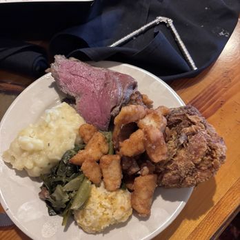 CAPTAIN GEORGE’S SEAFOOD RESTAURANT - Updated January 2025 - 403 Photos ...