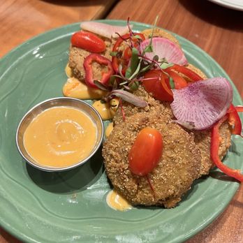 FIXINS SOUL KITCHEN - LOS ANGELES - Updated November 2024 - 3778 Photos ...