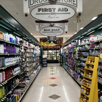 HARRIS TEETER - Updated December 2025 - 145 Photos & 97 Reviews - 290 E ...