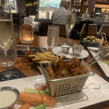 ESTELLE SOUTHERN TABLE - Updated December 2025 - 289 Photos & 81 ...