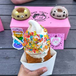 OMG SQUEE - Updated July 2025 - 978 Photos & 402 Reviews - 4607 Bolm Rd ...