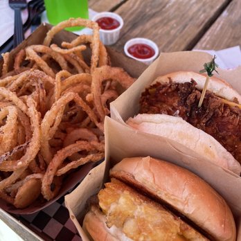 DOGTOWN - Updated July 2024 - 153 Photos & 151 Reviews - 664 New Haven ...