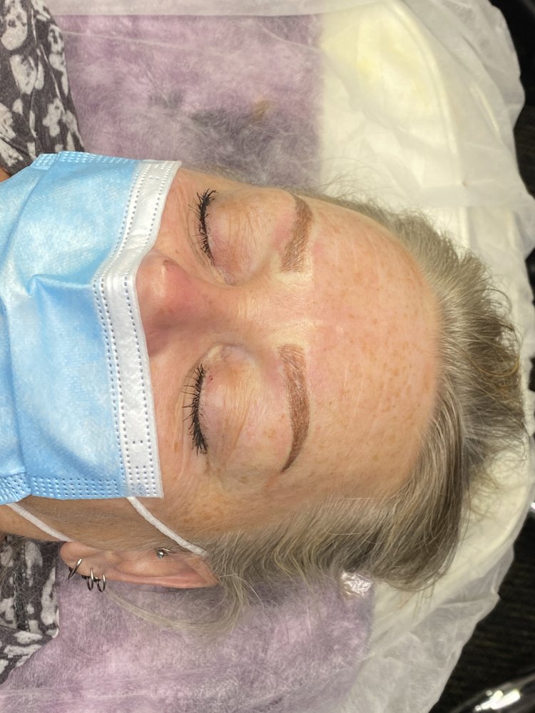 THE BEEHIVE AESTHETIC - Updated December 2024 - 16 N Goodman St ...