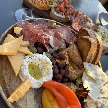 POSTINO BROADWAY - Updated October 2024 - 486 Photos & 430 Reviews ...