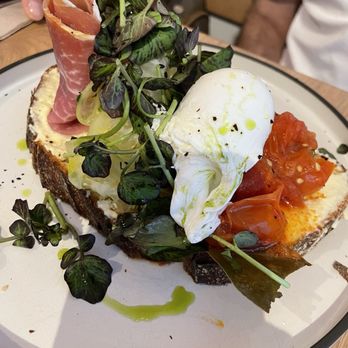 TWO HANDS - Updated September 2025 - 686 Photos & 423 Reviews - 251 ...