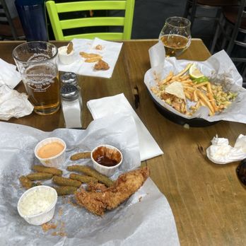 LENGTHWISE BREWING COMPANY - Updated July 2025 - 722 Photos & 642 ...