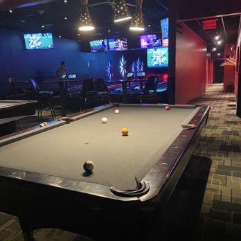 KINGS DINING & ENTERTAINMENT - Updated December 2025 - 172 Photos & 290 ...