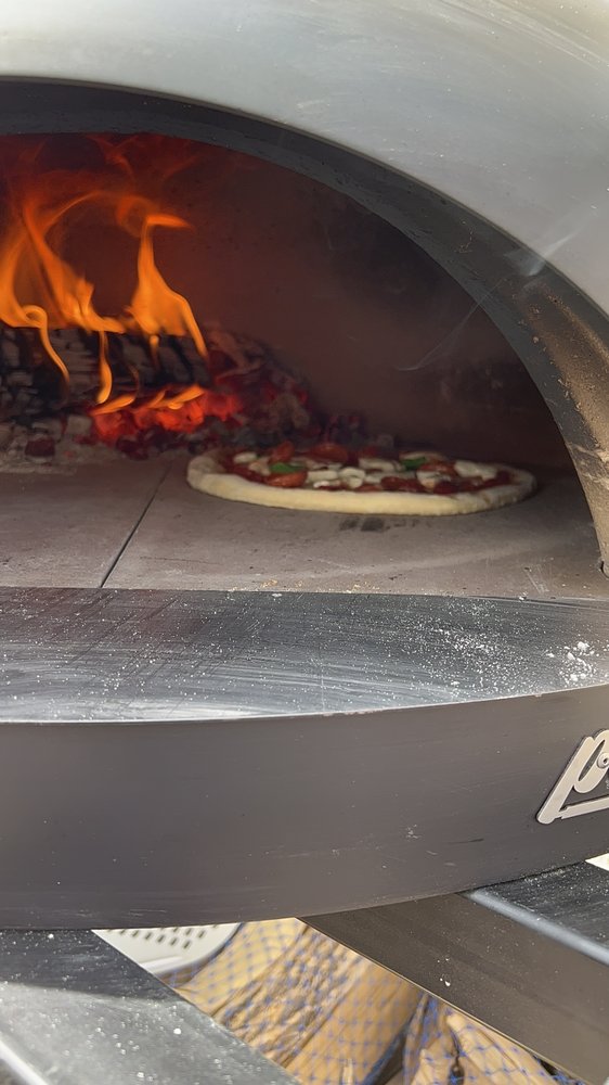 UNDERGROUND PIZZA HOUSE - Updated August 2024 - 19 Photos - 2178 ...