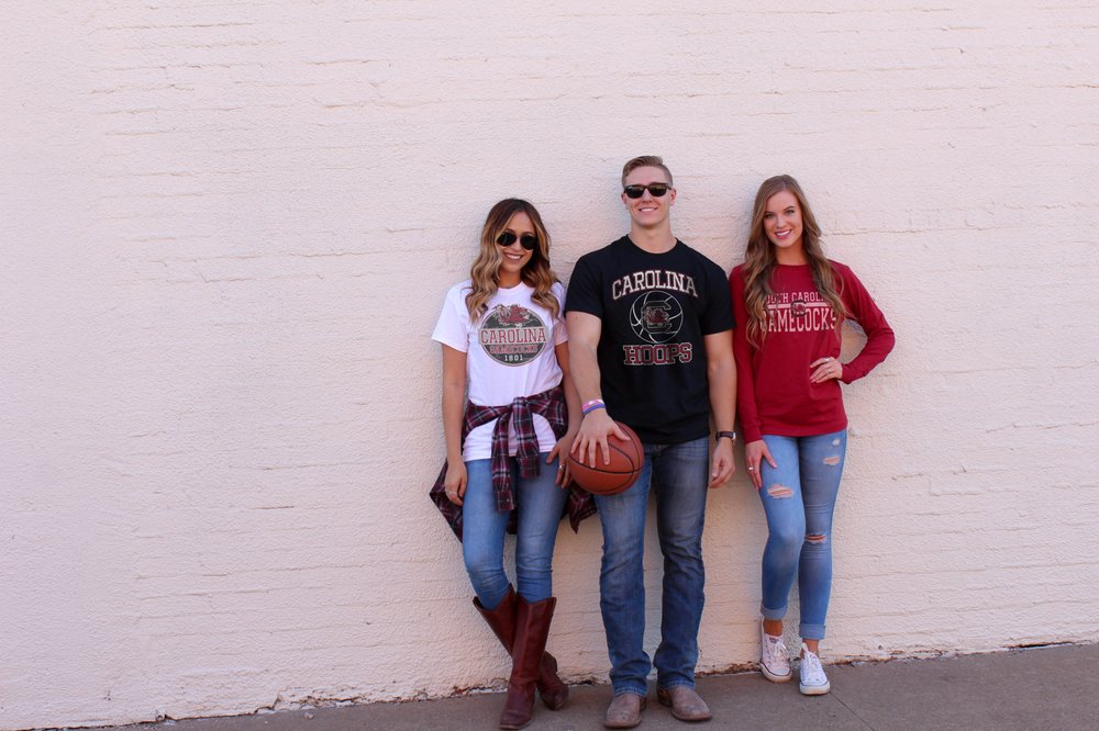 BAREFOOT CAMPUS OUTFITTER COLUMBIA - Updated October 2025 - 700 Lincoln ...