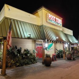 POST TIME LOUNGE CAFE & TROPICAL PATIO - Updated July 2025 - 309 Photos ...
