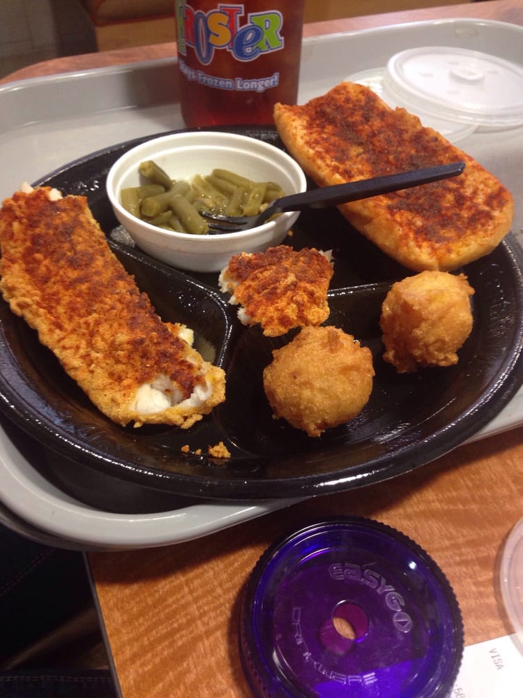 CAPTAIN D’S - Updated April 2026 - 17 Reviews - 1324 N Vienna St ...