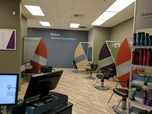 GREAT CLIPS - Updated December 2025 - 13 Photos & 33 Reviews - 790 Oak ...