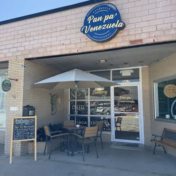 PAN PA VENEZUELA BAKERY - Updated July 2025 - 54 Photos & 24 Reviews ...