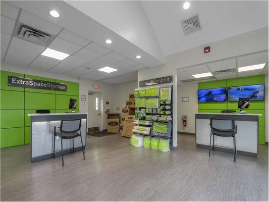 EXTRA SPACE STORAGE - Updated January 2026 - 19 Photos & 17 Reviews ...