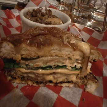 HOPLEAF BAR - Updated January 2026 - 1275 Photos & 2194 Reviews - 5148 ...