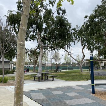 LEMON PARK SPRAY POOL - Updated December 2025 - 99 Photos & 34 Reviews ...