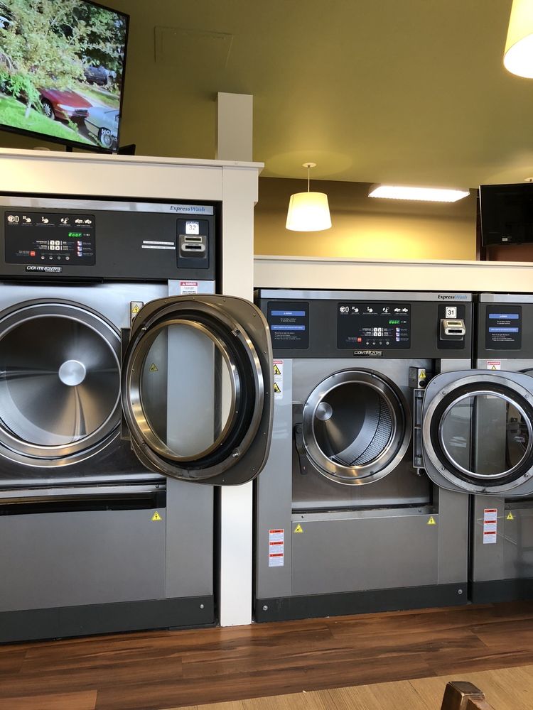 SHELDON CLEANERS - 29 Photos & 29 Reviews - 3000 Breton Rd SE, Grand ...