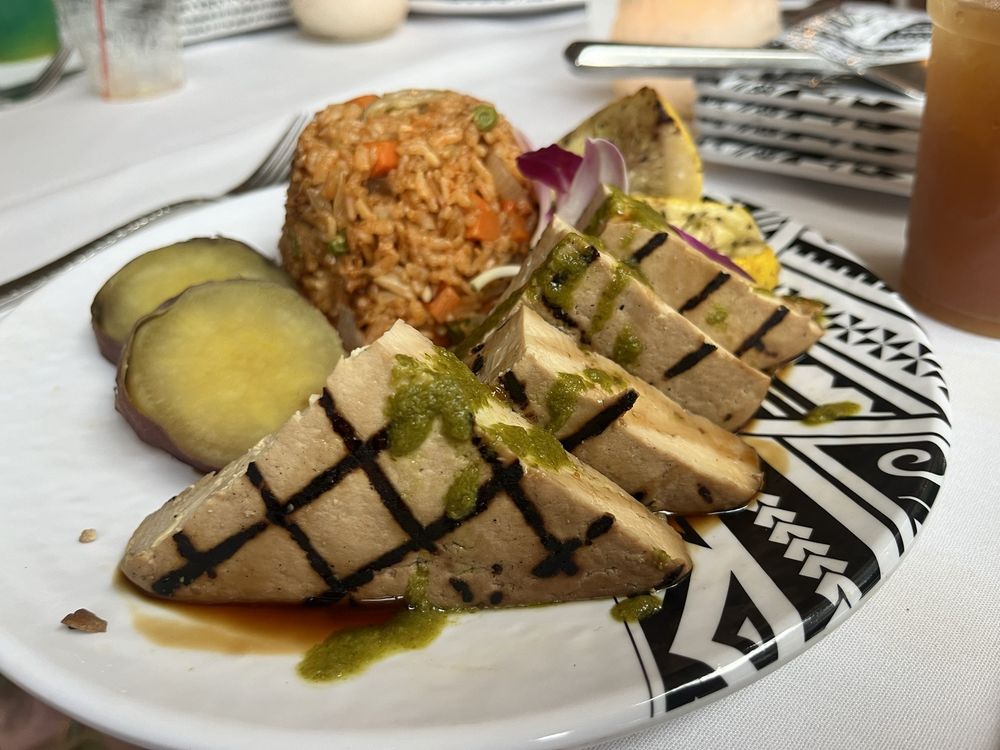 HALE KOA LUAU - Updated December 2024 - 104 Photos & 35 Reviews - 2055 ...