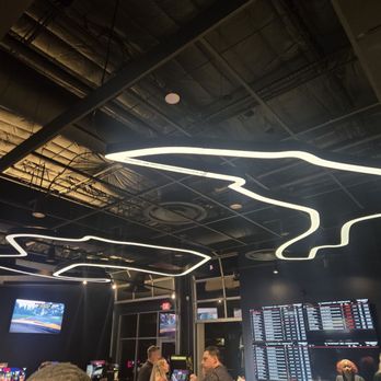VELOCITY - Updated December 2025 - 29 Photos - 2110 Edwards St, Houston ...