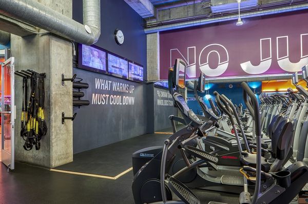 CRUNCH FITNESS - YERBA BUENA - Updated December 2025 - 56 Photos & 158 ...