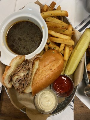 DIVIDED SKY TAVERN - Updated January 2026 - 498 Photos & 405 Reviews ...