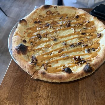 FREDA’S - Updated January 2026 - 219 Photos & 202 Reviews - 233 E High ...