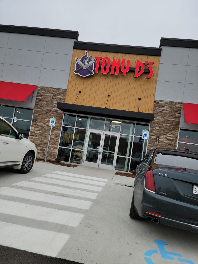 Tony D's, New Palestine | Roadtrippers