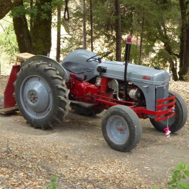 GARTON TRACTOR INC - Updated December 2025 - 15 Reviews - 211 Cresco Ct ...
