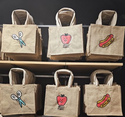 MUJI MARKET - Updated January 2025 - 75 9th Ave, New York, New York ...