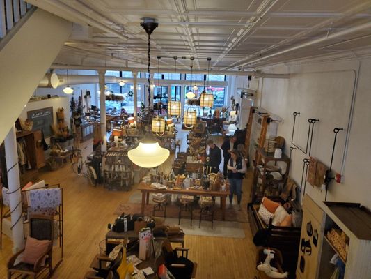 ELSEWHERE MARKET AND COFFEE HOUSE - Updated July 2024 - 39 Photos & 14 ...