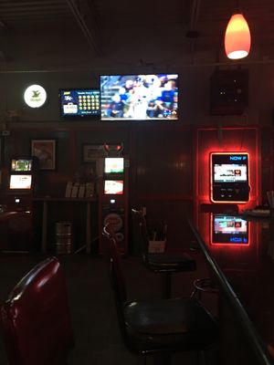 CLASSICS SPORTS BAR - Updated January 2026 - 16 Reviews - 12981 ...