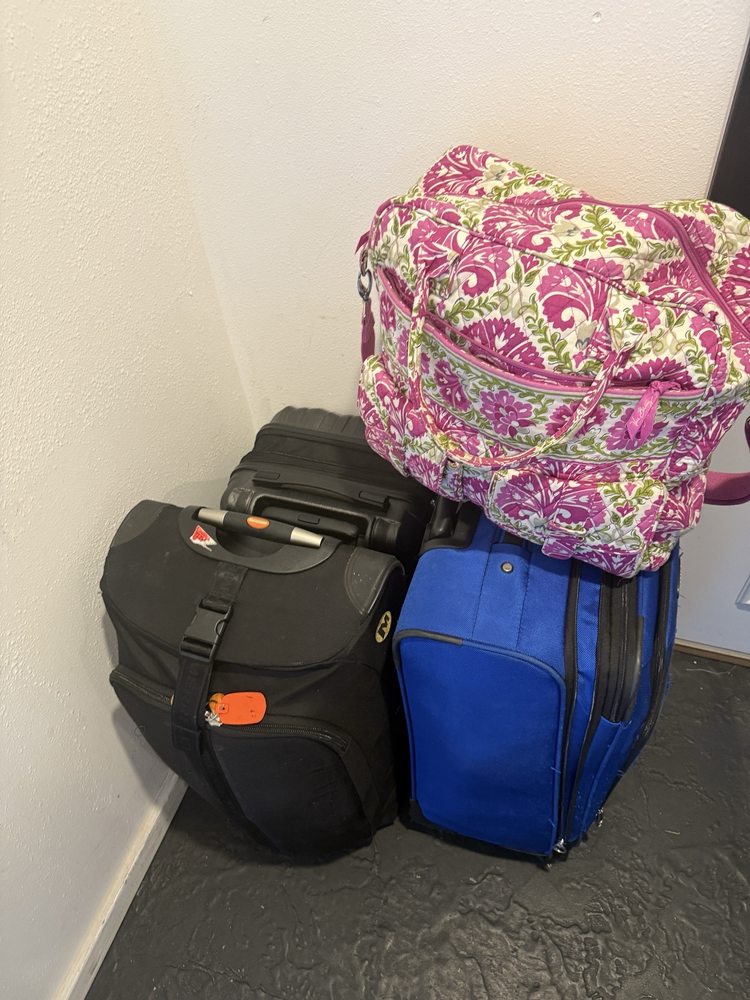 ISLAND LOCKER LIFE - Updated October 2025 - 400 Hana Hwy, Kahului ...