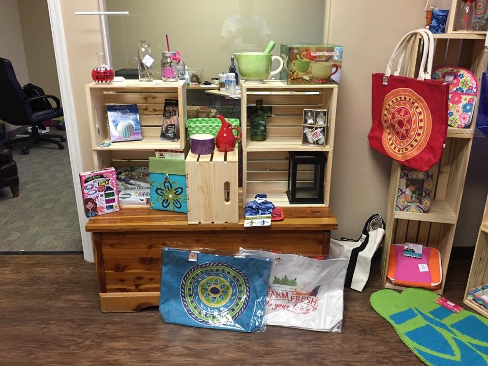 CRAFT MERCHANDISE - Updated April 2024 - 3702 E Roeser Rd, Phoenix ...