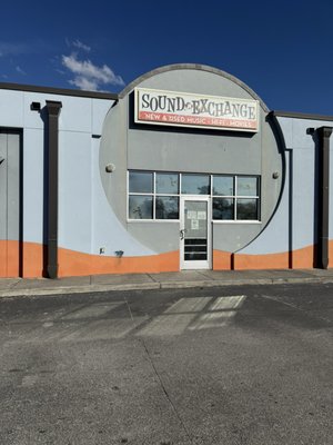 SOUND EXCHANGE - Updated March 2025 - 18 Photos & 54 Reviews - 14246 N ...