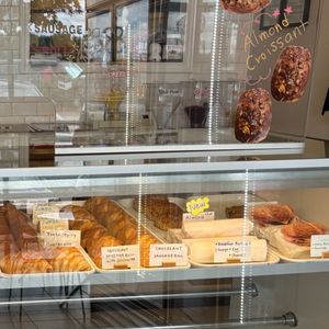 PRICE DONUTS - Updated May 2025 - 10 Reviews - 113 Keller Hicks Rd ...
