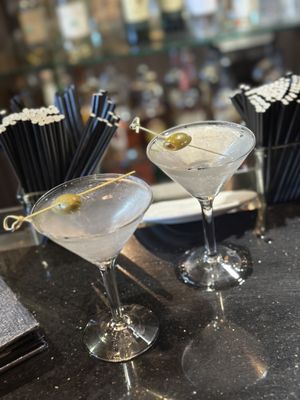 PRESIDENTIAL LOUNGE - Updated December 2025 - 512 Photos & 353 Reviews ...