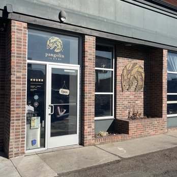 PANGOLIN CAFÉ - Updated August 2024 - 620 Photos & 284 Reviews - 955 S ...