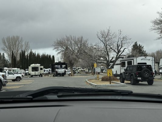 BISHOP HIGHLANDS RV PARK - Updated December 2025 - 22 Photos & 47 ...