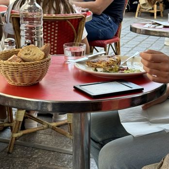 CAFÉ DU MARCHÉ - Updated December 2025 - 167 Photos & 184 Reviews - 38 ...