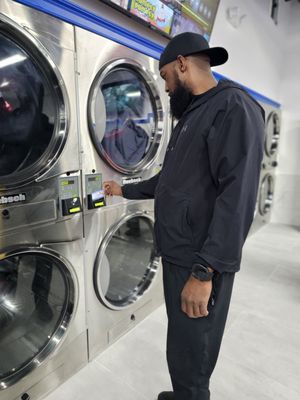 THE WASH ZONE - Updated October 2025 - 52 Photos - 3415 Clifton Ave ...